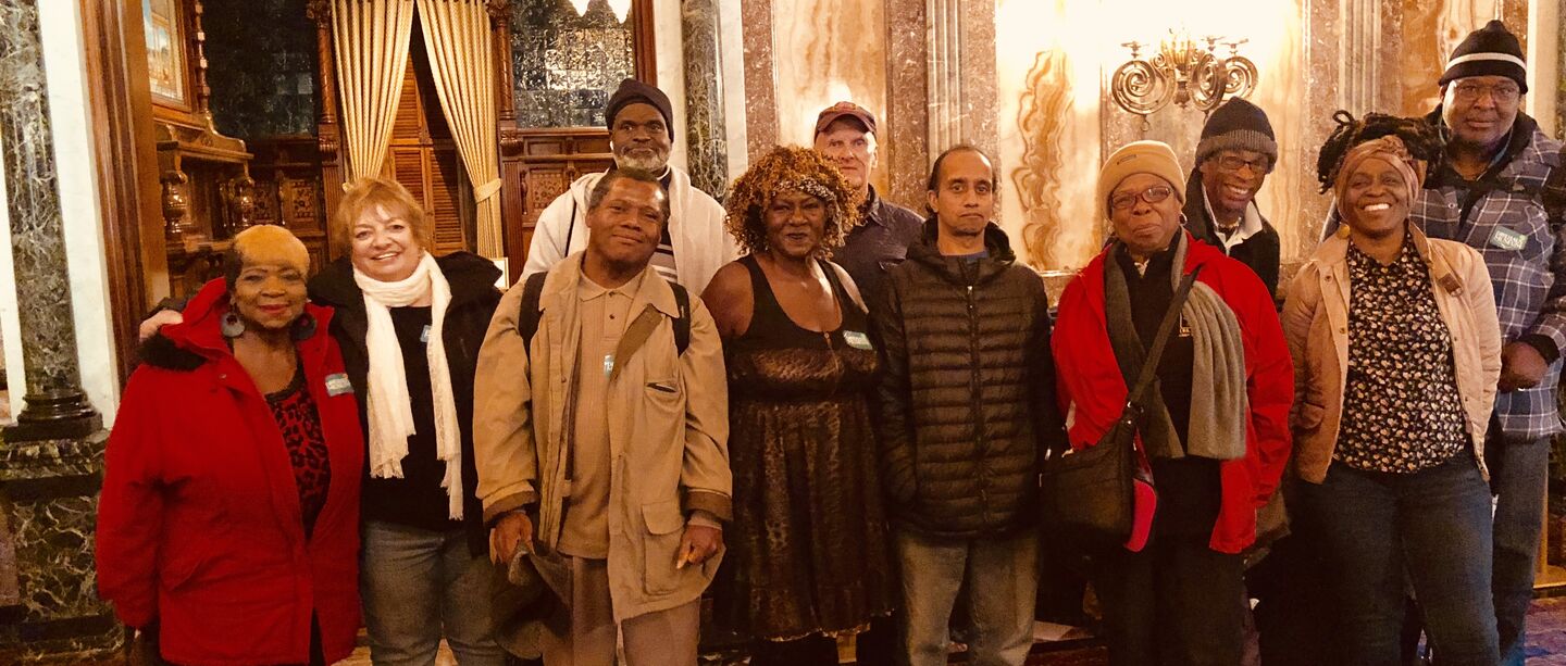 Come Volunteer with Us | The Chicago Help Initiative